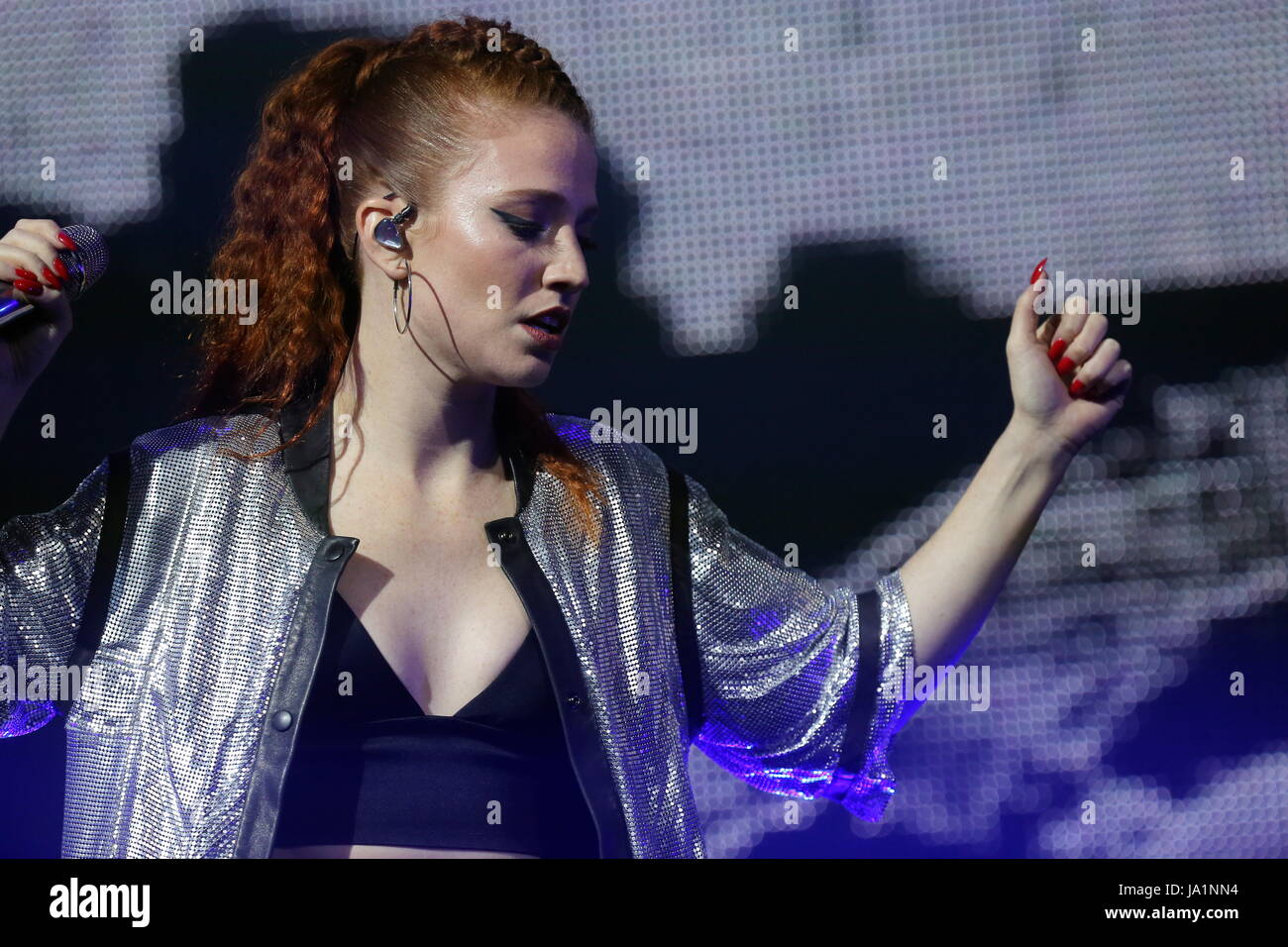 Jessica glynne hi-res stock photography and images - Alamy