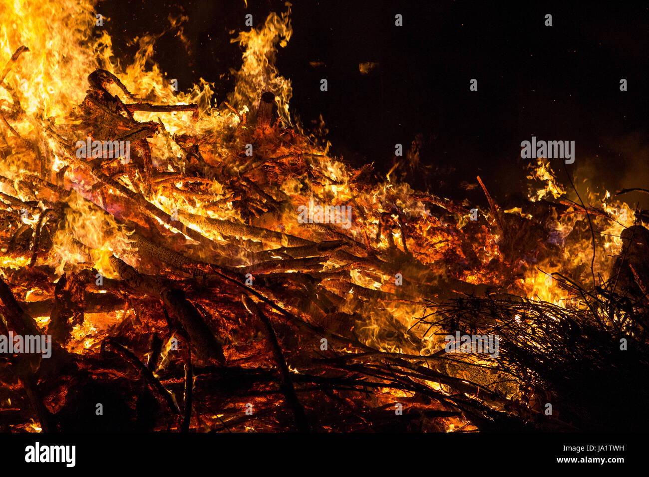 danger, fire, conflagration, campfire, solstice, forest fire, inferno ...