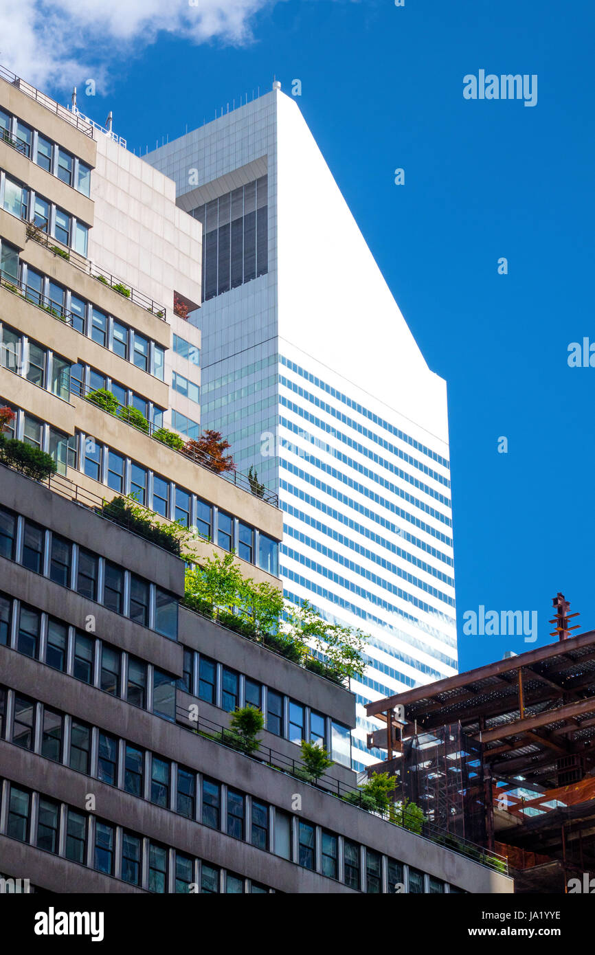 Slanted roof skyscraper hi-res stock photography and images - Alamy