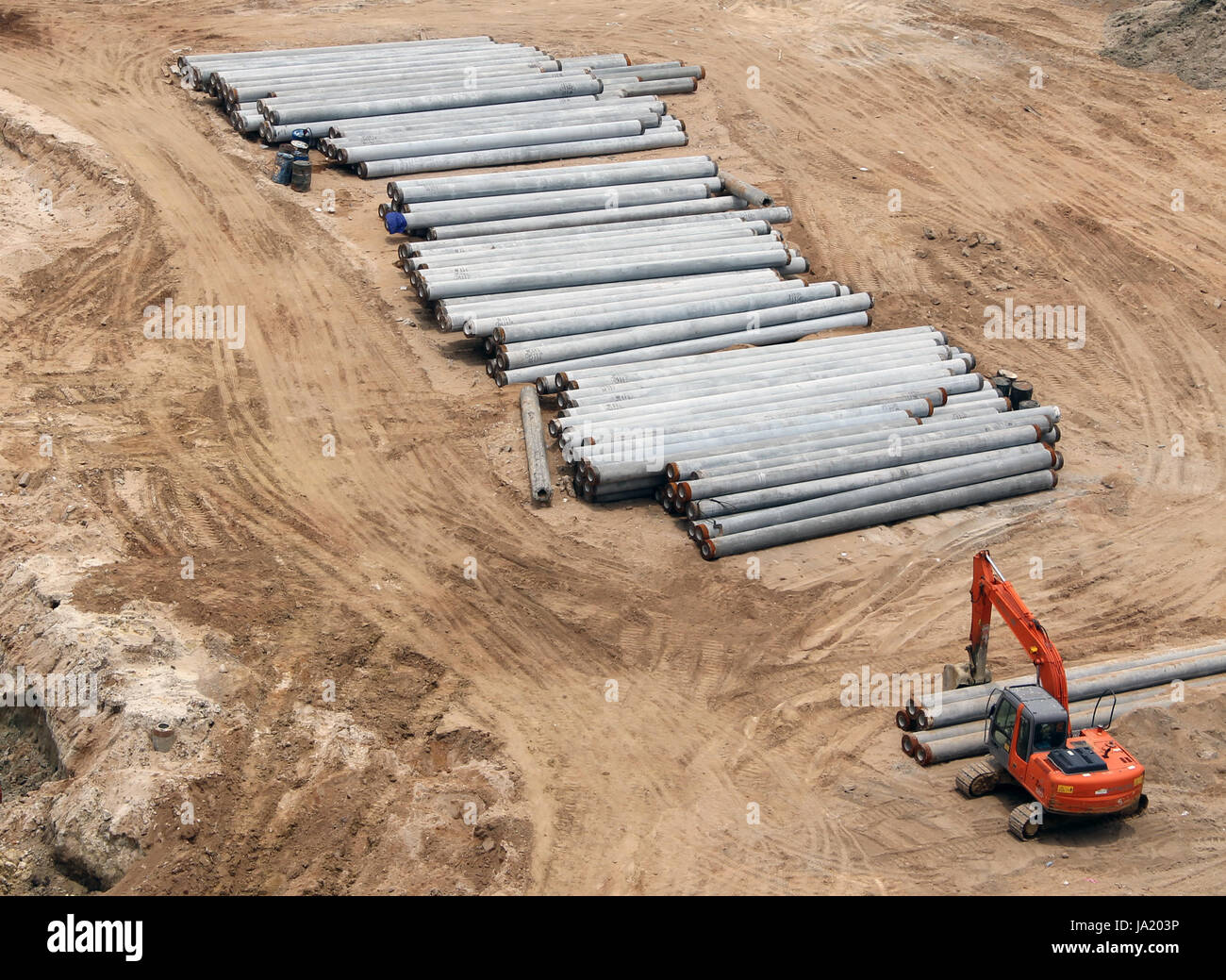 workplace, metal, mud, work, factory, scene, location, site, pipe ...