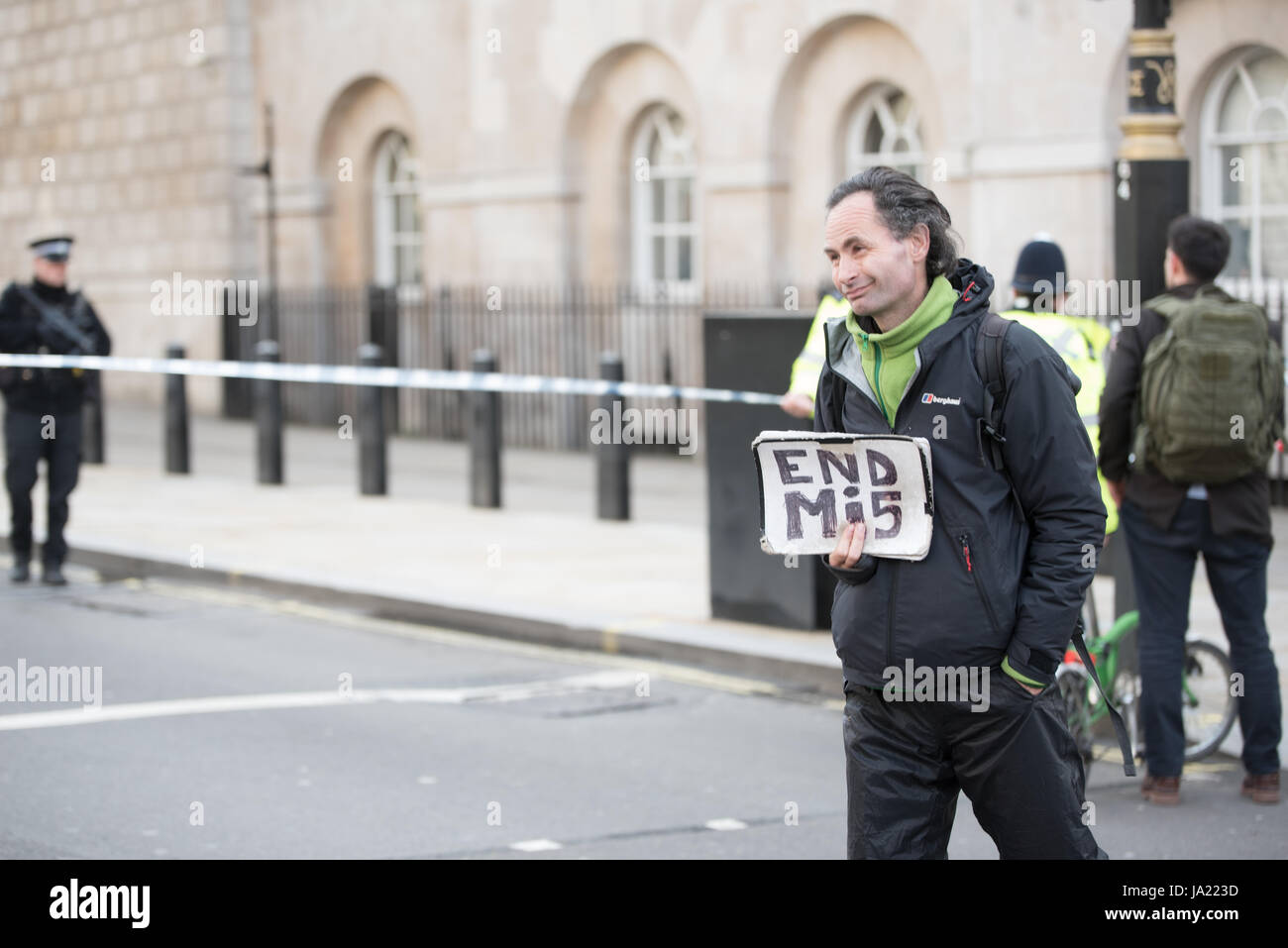 London terror attack westminster hi-res stock photography and images ...