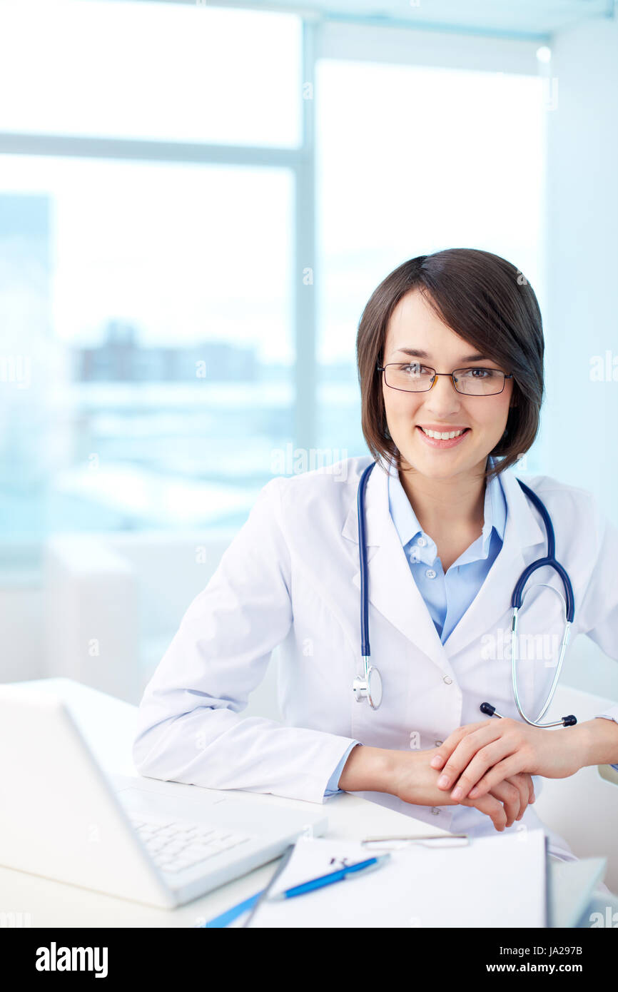 doctor, physician, medic, medical practicioner, woman, humans, human ...