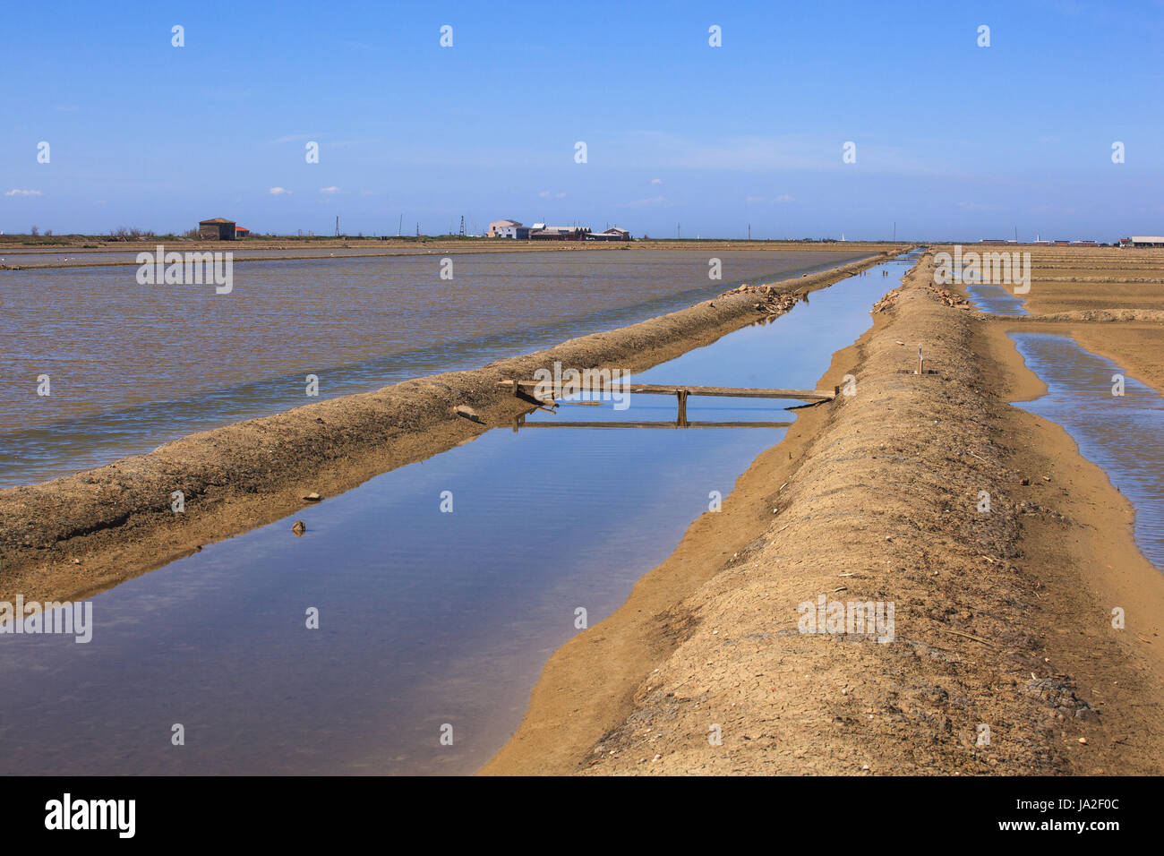 lock, water, ground, soil, earth, humus, field, summer, summerly ...
