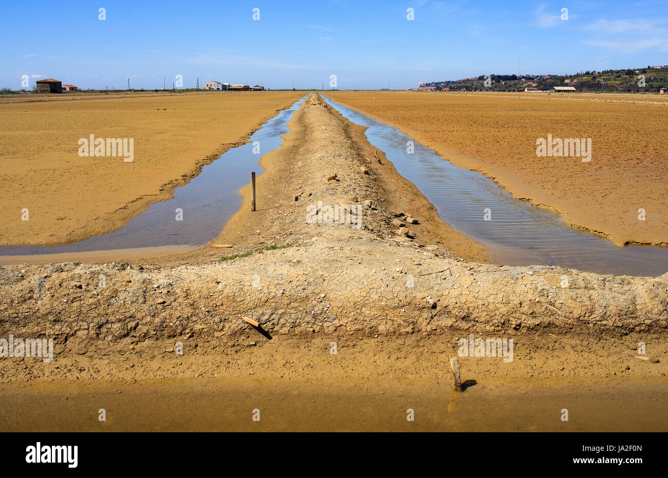lock, water, ground, soil, earth, humus, field, summer, summerly ...