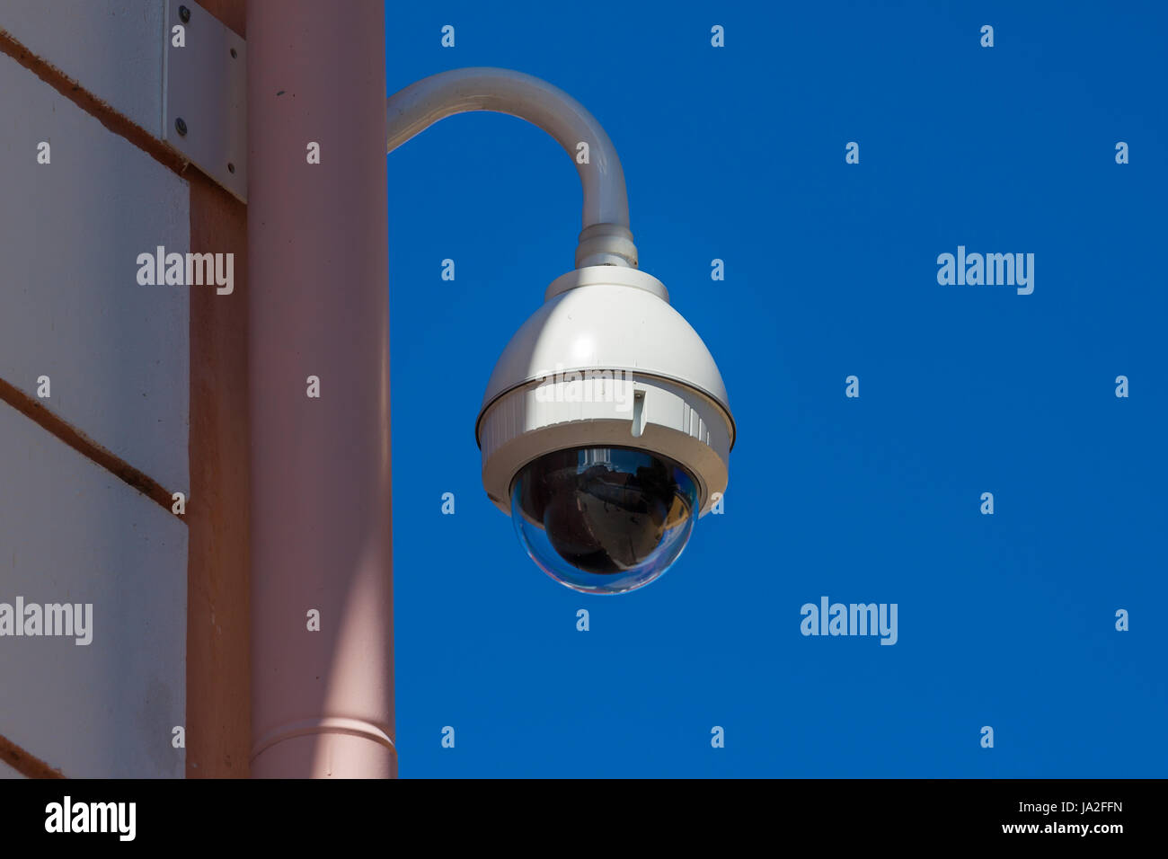 object, big, large, enormous, extreme, powerful, imposing, immense ...