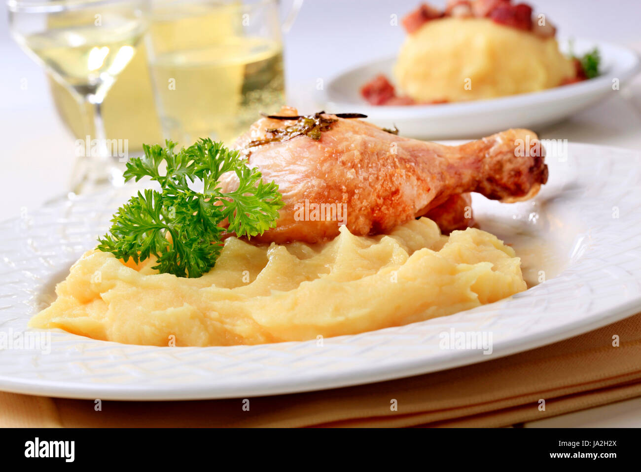 food, aliment, closeup, plate, poultry, dish, meal, chicken, lunch, leg ...