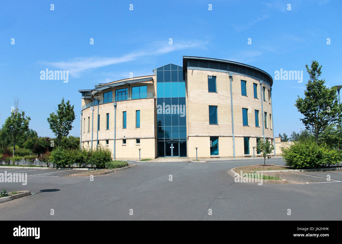 office, architectural, big, large, enormous, extreme, powerful ...