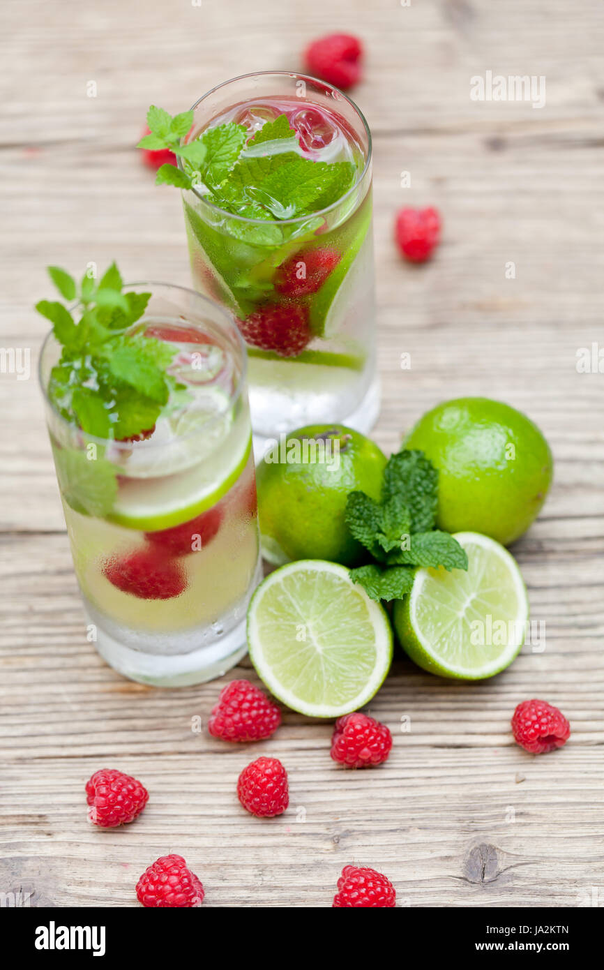 drink, refreshment, mineral water, water, mint, raspberry, lemon ...