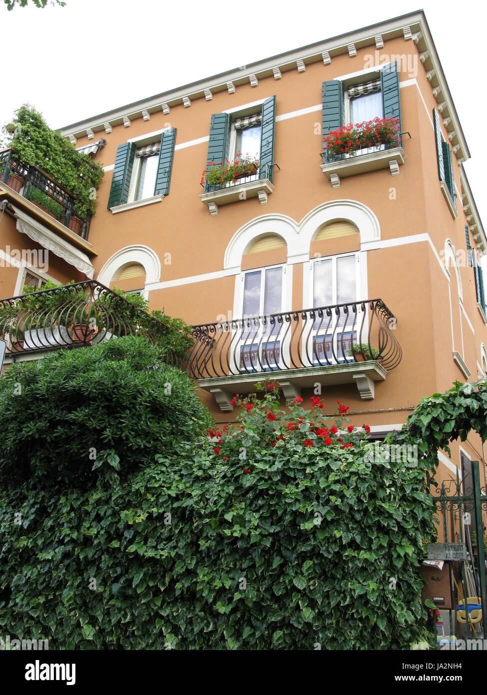 house, building, cirrus, venice, villa, facade, style of construction ...