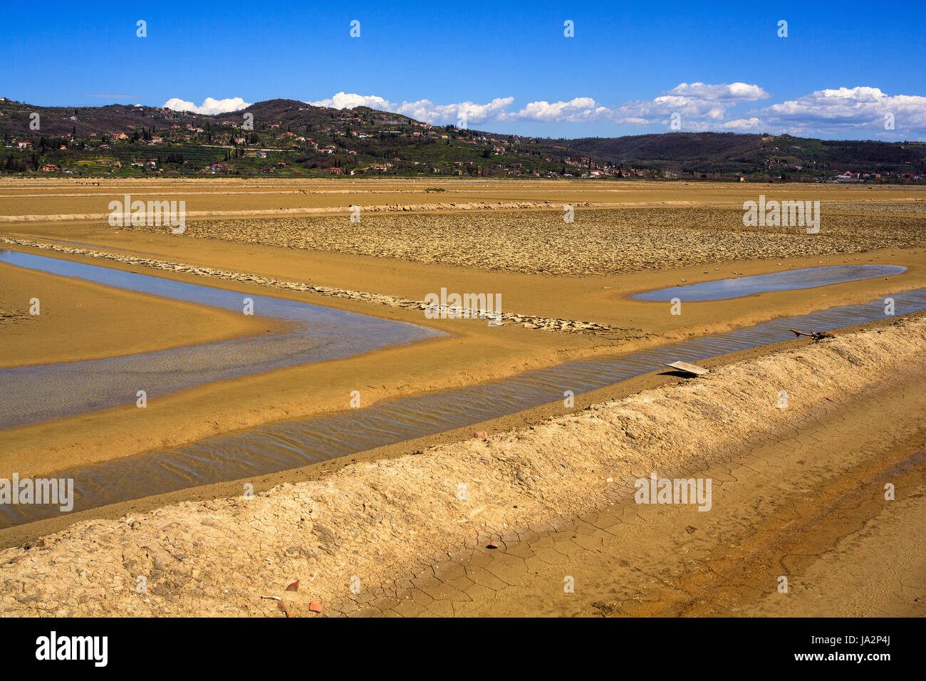 salts, ground, soil, earth, humus, field, summer, summerly, deserted ...