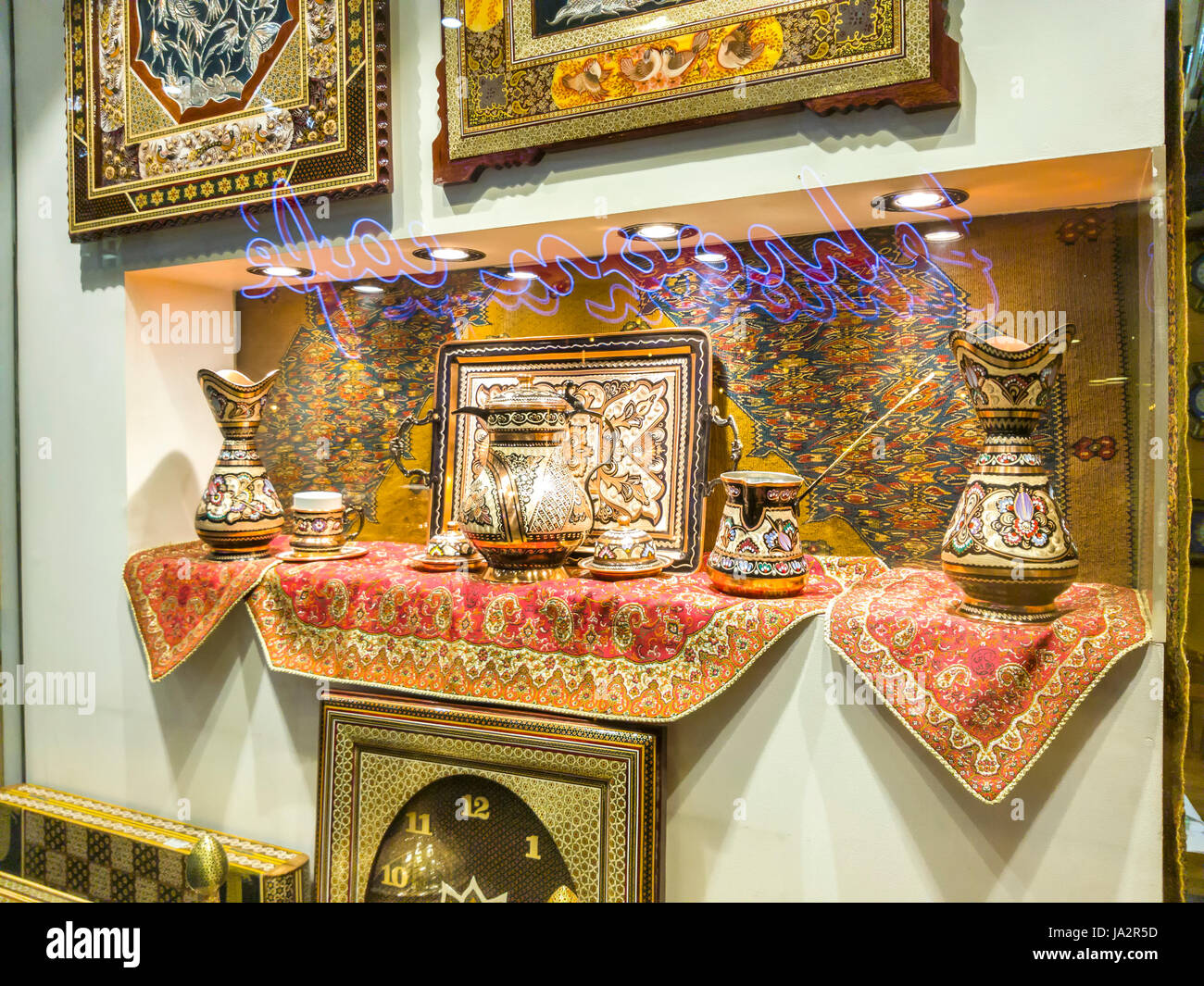 TEHRAN, IRAN - MAY 07, 2017: Shop of souvenirs and retro items for sold ...