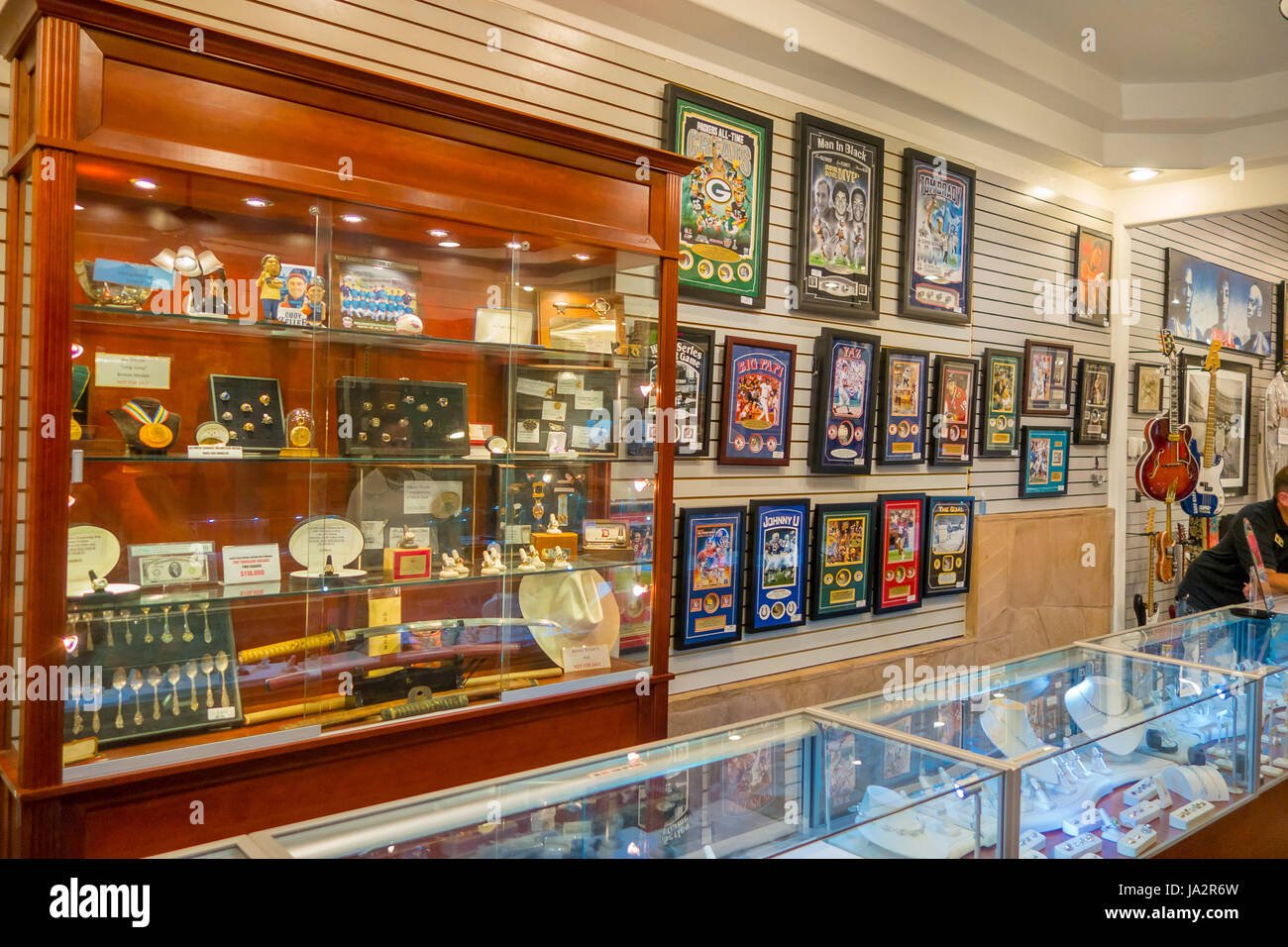 LAS VEGAS, NV - NOVEMBER 21, 2016: An unidentified people walking ...