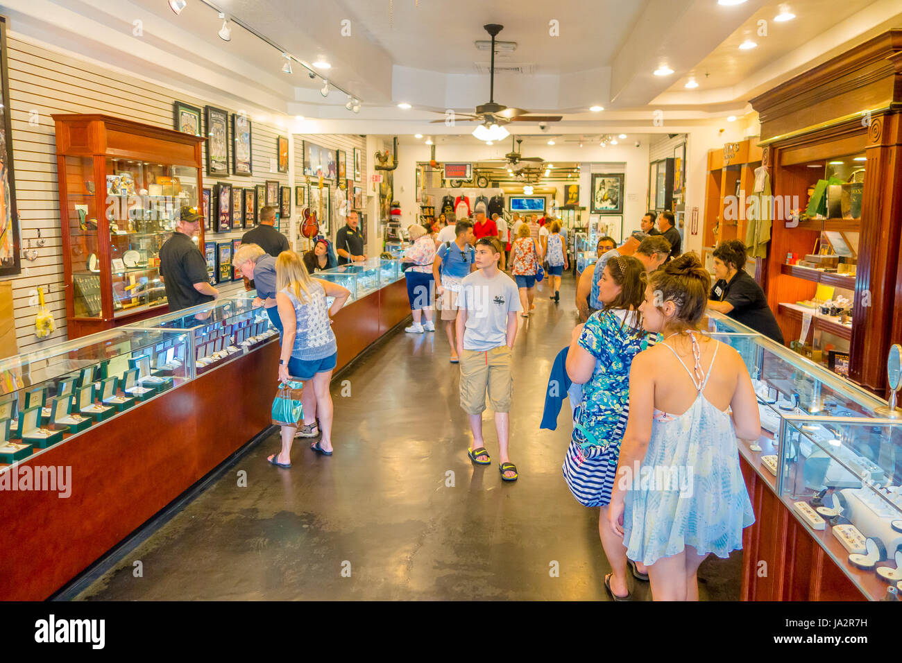 LAS VEGAS, NV - NOVEMBER 21, 2016: An unidentified people walking ...