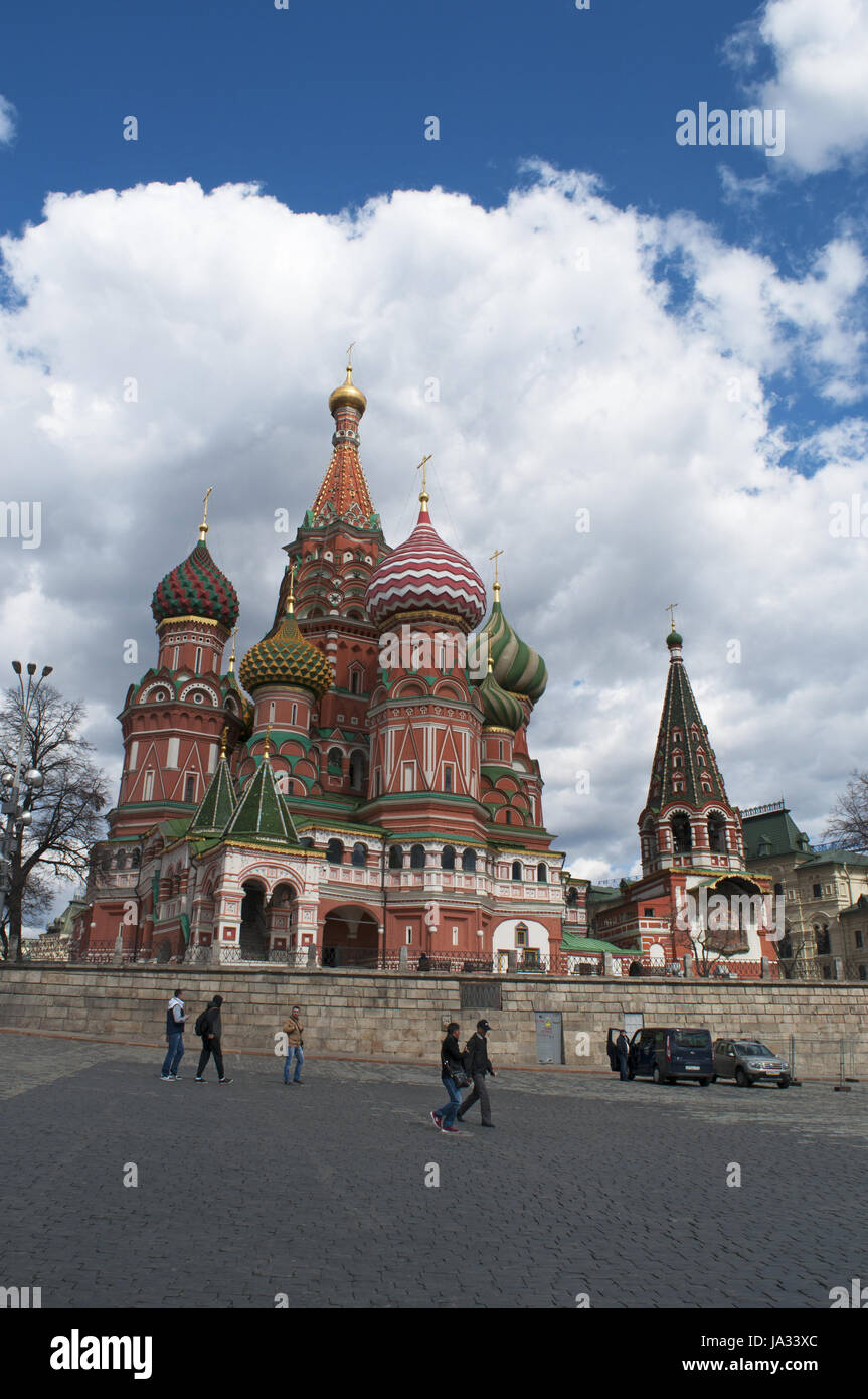 Moscow, Russia: view of Saint Basil's Cathedral, the world-famous ...