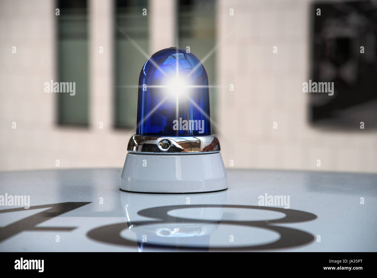 Traffic light operation hi-res stock photography and images - Alamy