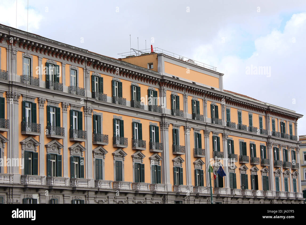 Italian classicism hi-res stock photography and images - Alamy