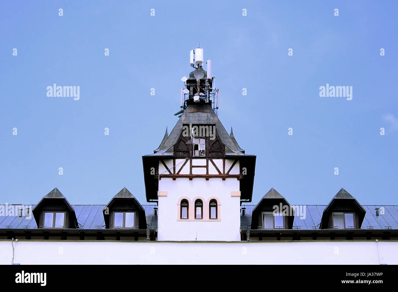 house, building, modern, modernity, window, porthole, dormer window ...