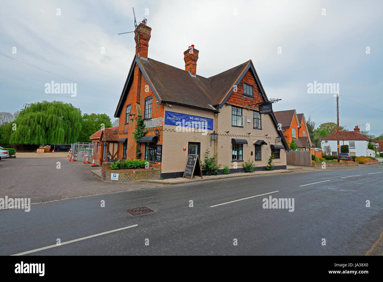 The shurlock inn hi-res stock photography and images - Alamy