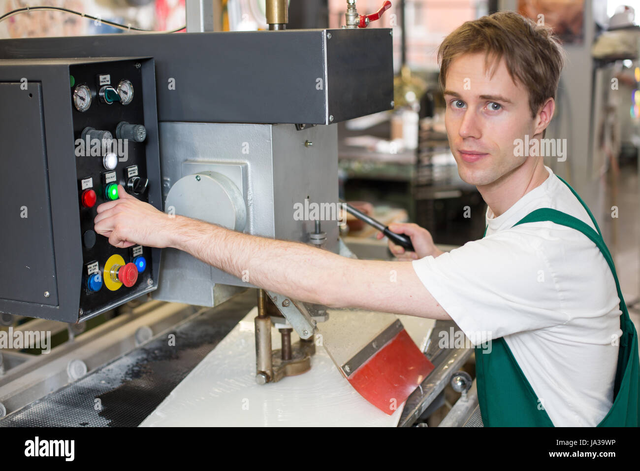 glass, chalice, tumbler, job, craftsman, tradesman, handicraftsman ...