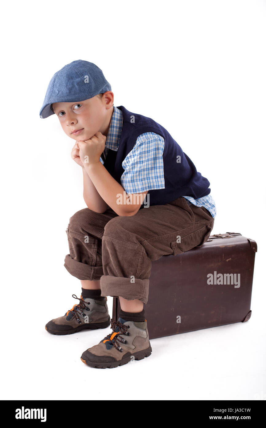 abandon, go away, depart, disappear, vanishing, trunk, suitcases ...