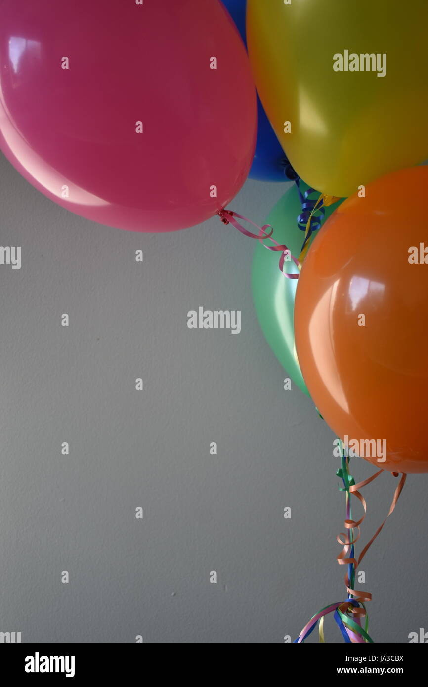 4 balloons hi-res stock photography and images - Alamy