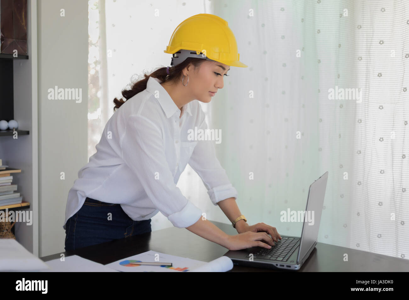 Construction site office woman interior hi-res stock photography and ...