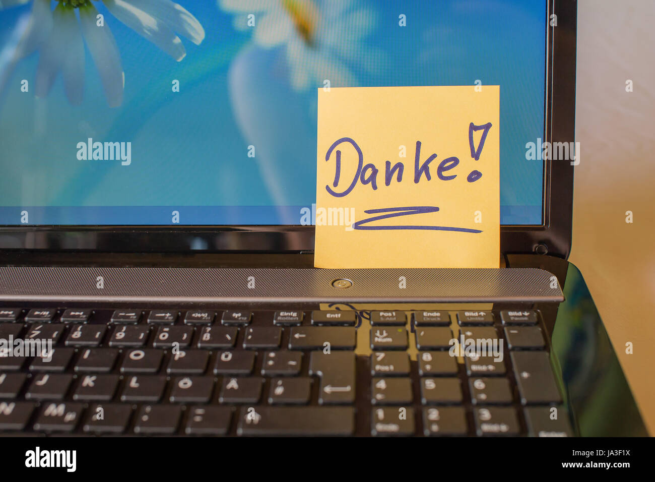 note, memo, laptop, notebook, computers, computer, slip, message ...