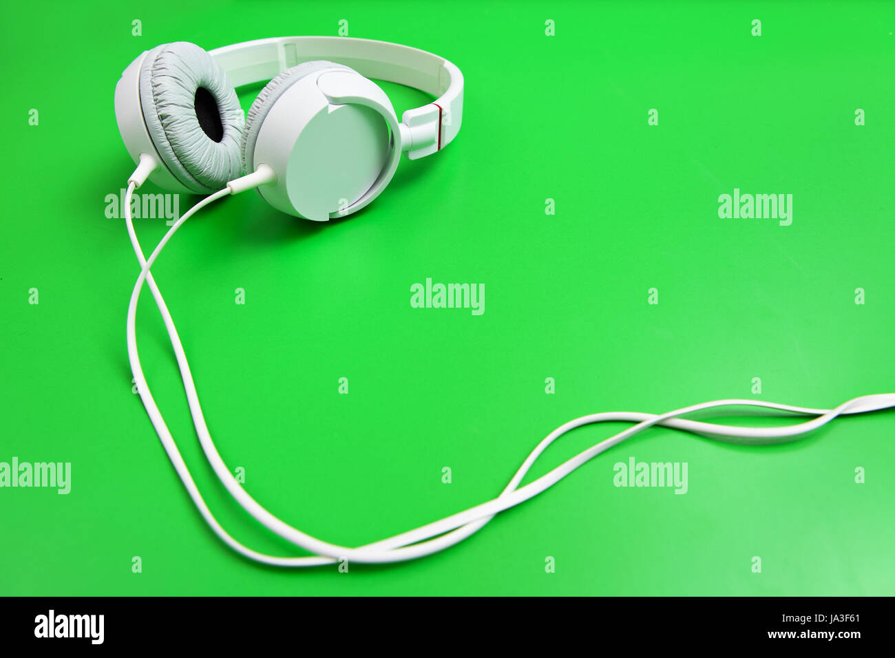 listen, entertainment, music, sound, isolated, musical, modern ...