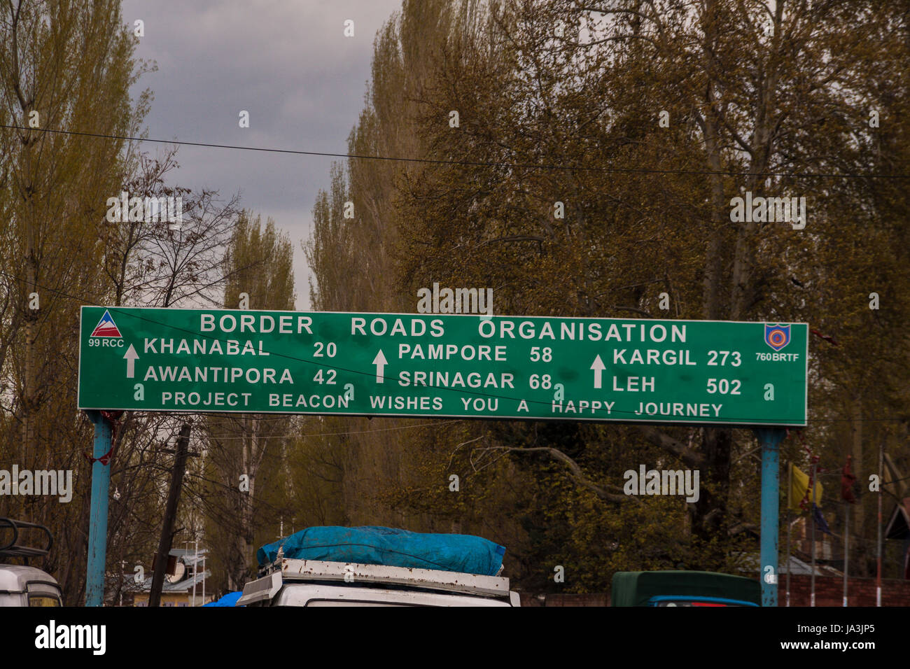 Road Sign on the Srinagar to Jammu Road Stock Photo - Alamy