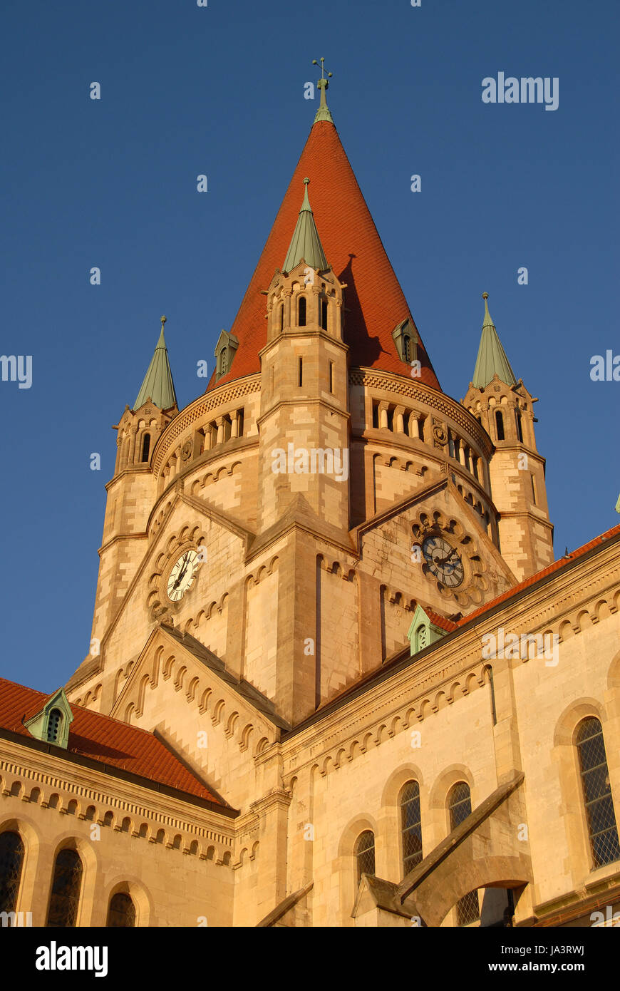 Detail dome celestial church hi-res stock photography and images - Alamy