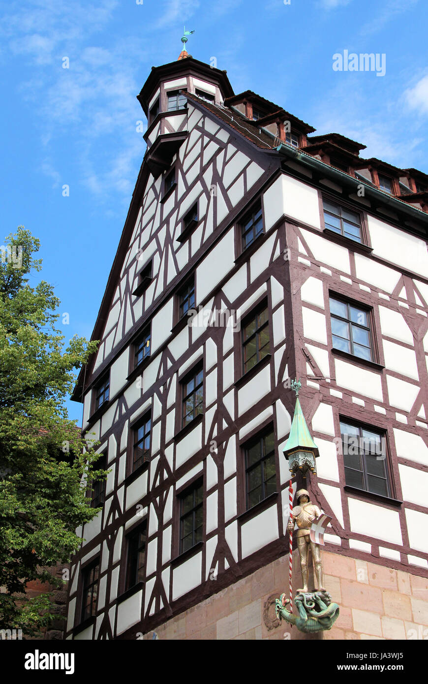 Nuremberg statue pilatus house hi-res stock photography and images - Alamy