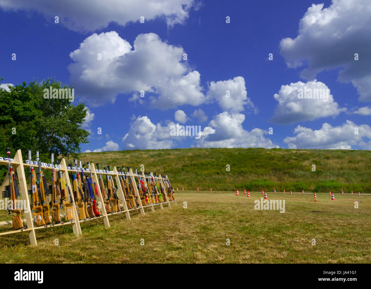 ball, fight, fighting, active, rifle, arm, weapon, exertion, equipment ...