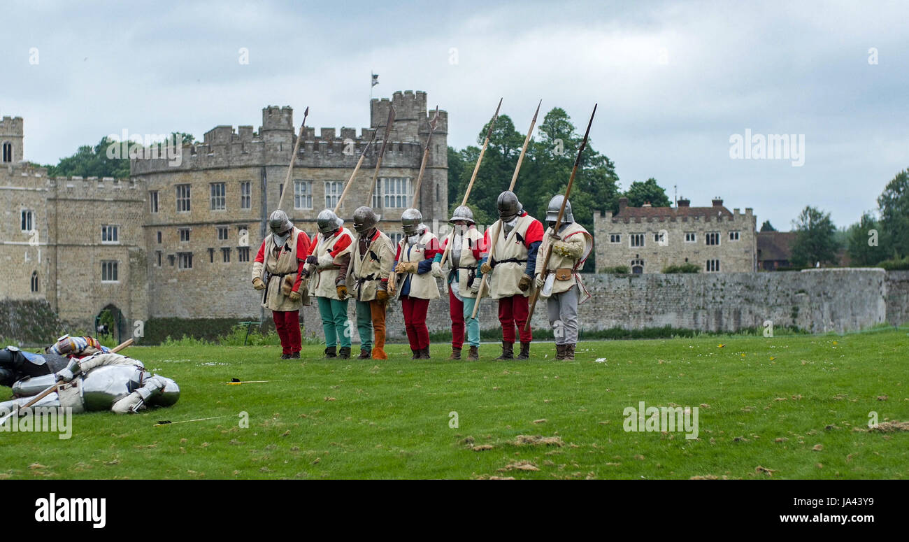 View of medieval foot soldiers with spears Stock Photo - Alamy