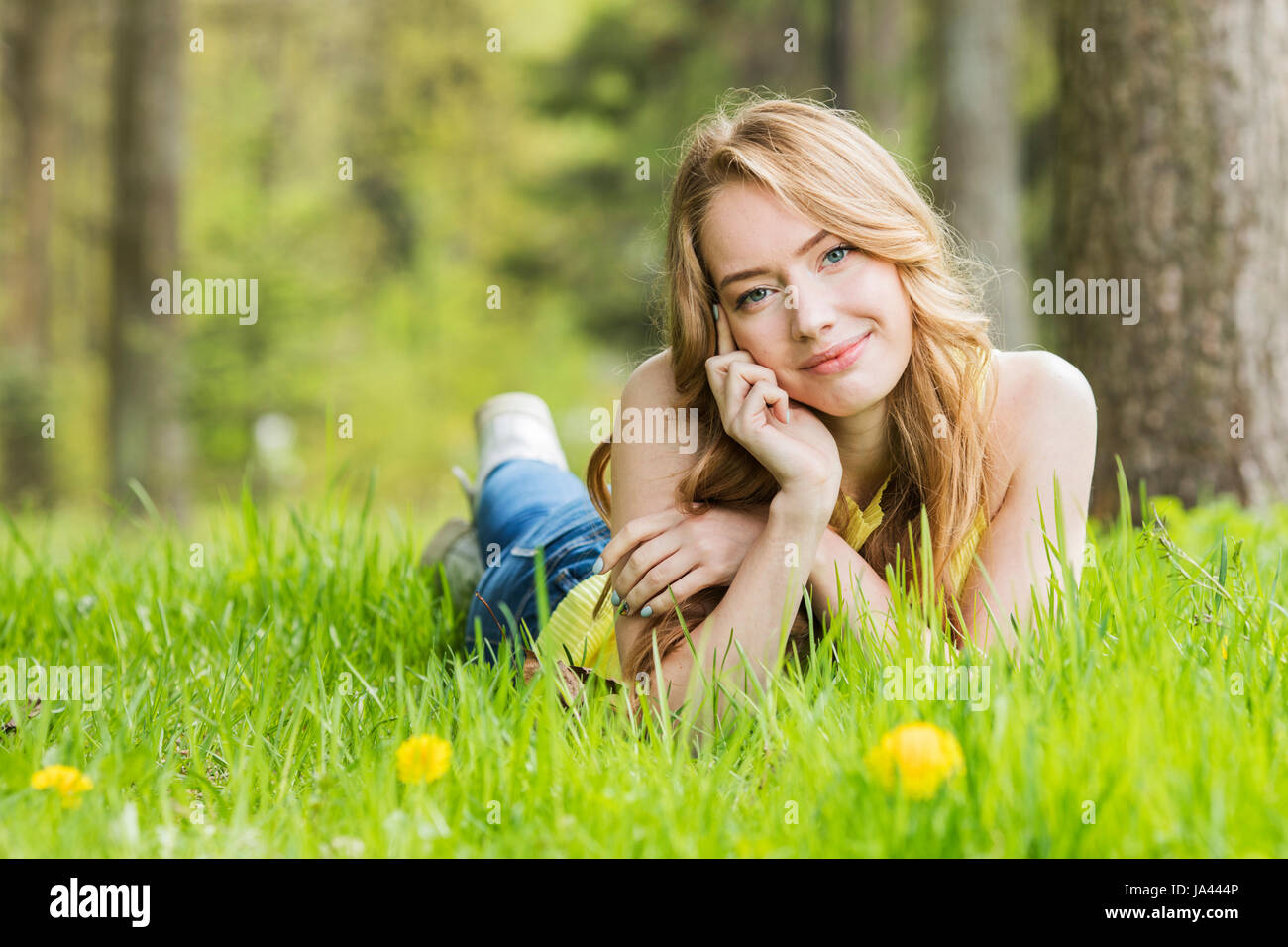 Pretty girl laying down on hi-res stock photography and images - Alamy