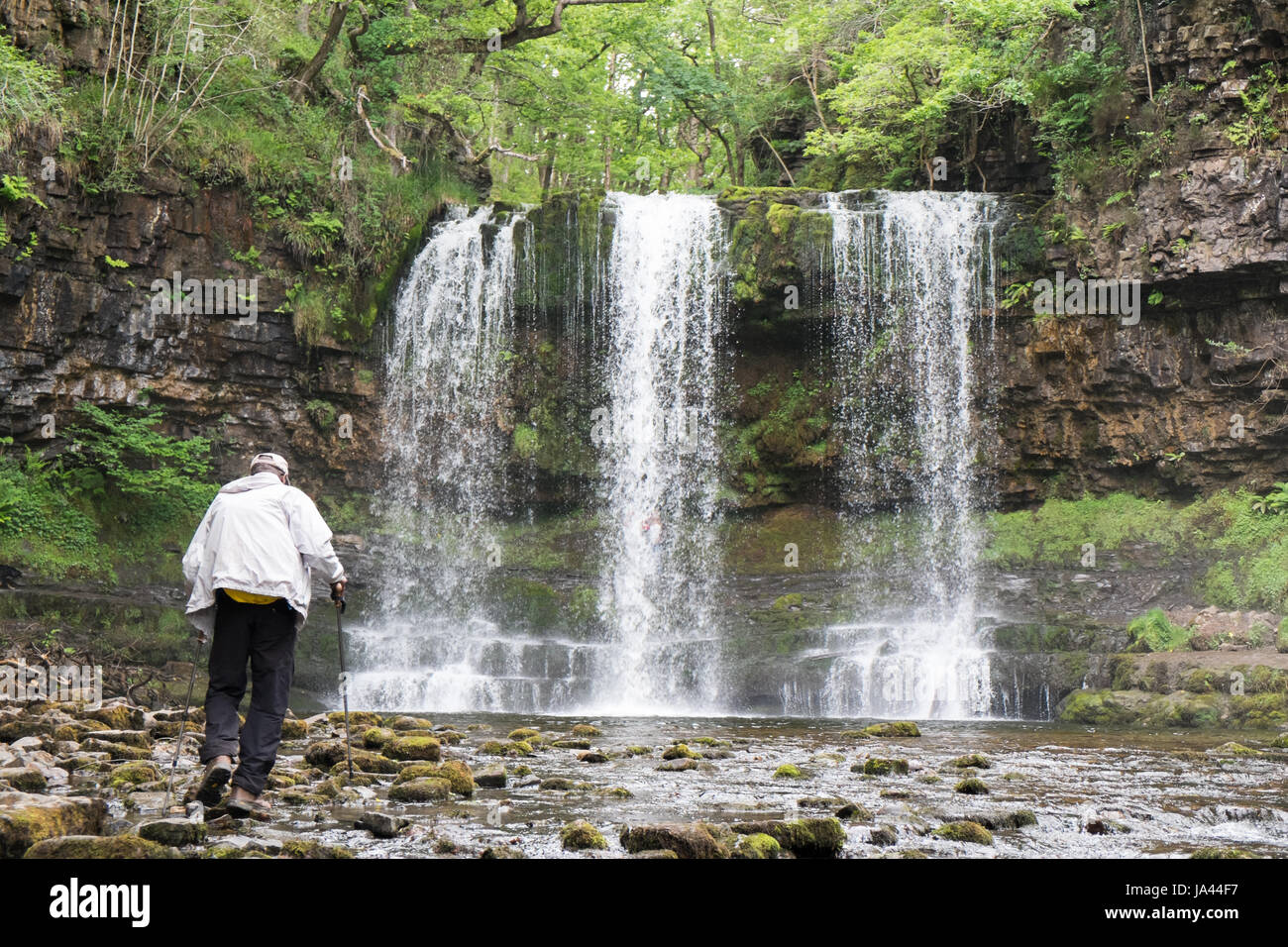 Walk behind waterfall wales hi-res stock photography and images - Alamy
