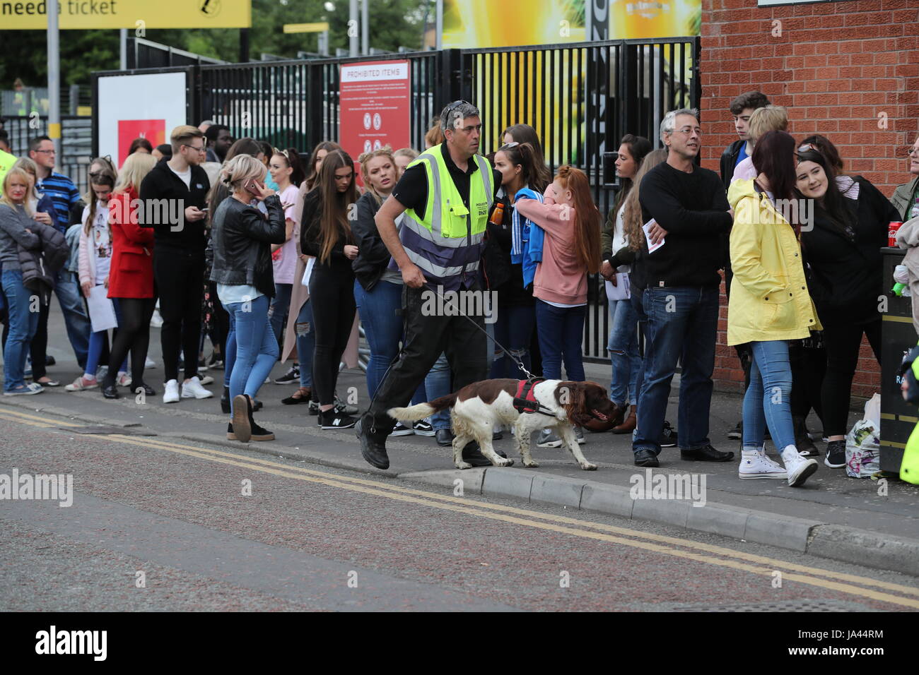 Victims manchester arena terror attack emirates old trafford hi-res ...