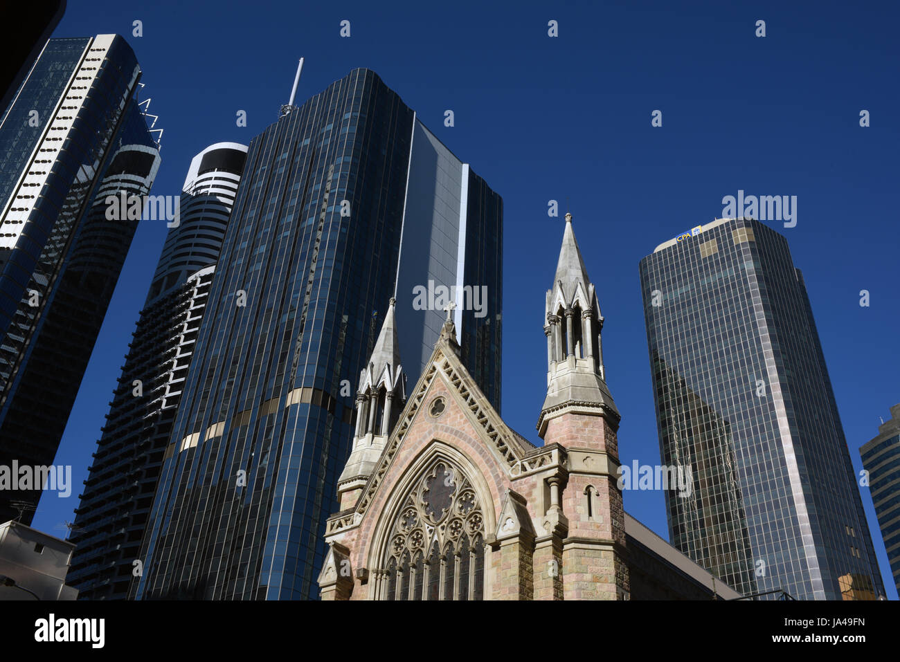 High rise building churches hi-res stock photography and images - Alamy