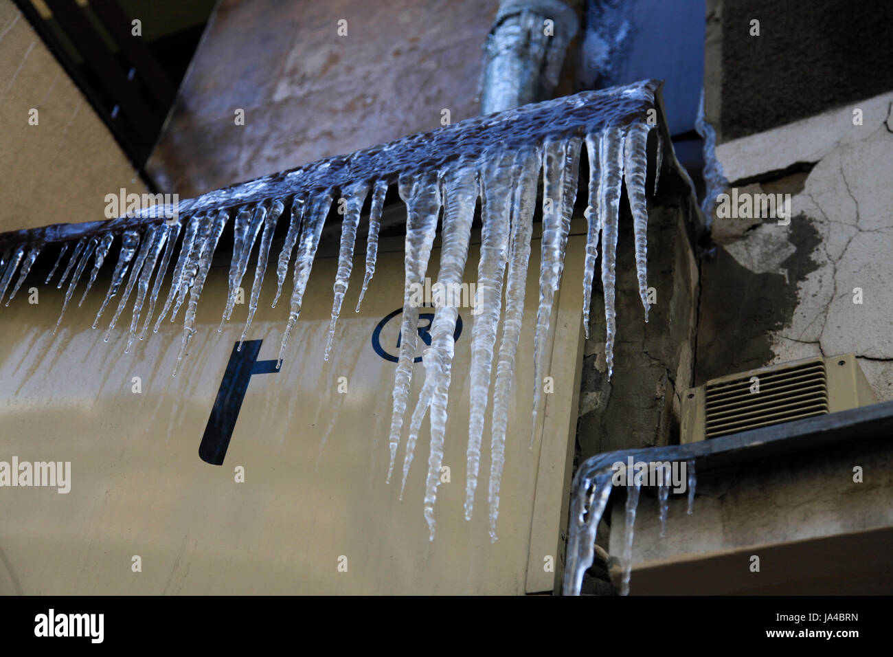 Pointy ice hi-res stock photography and images - Alamy