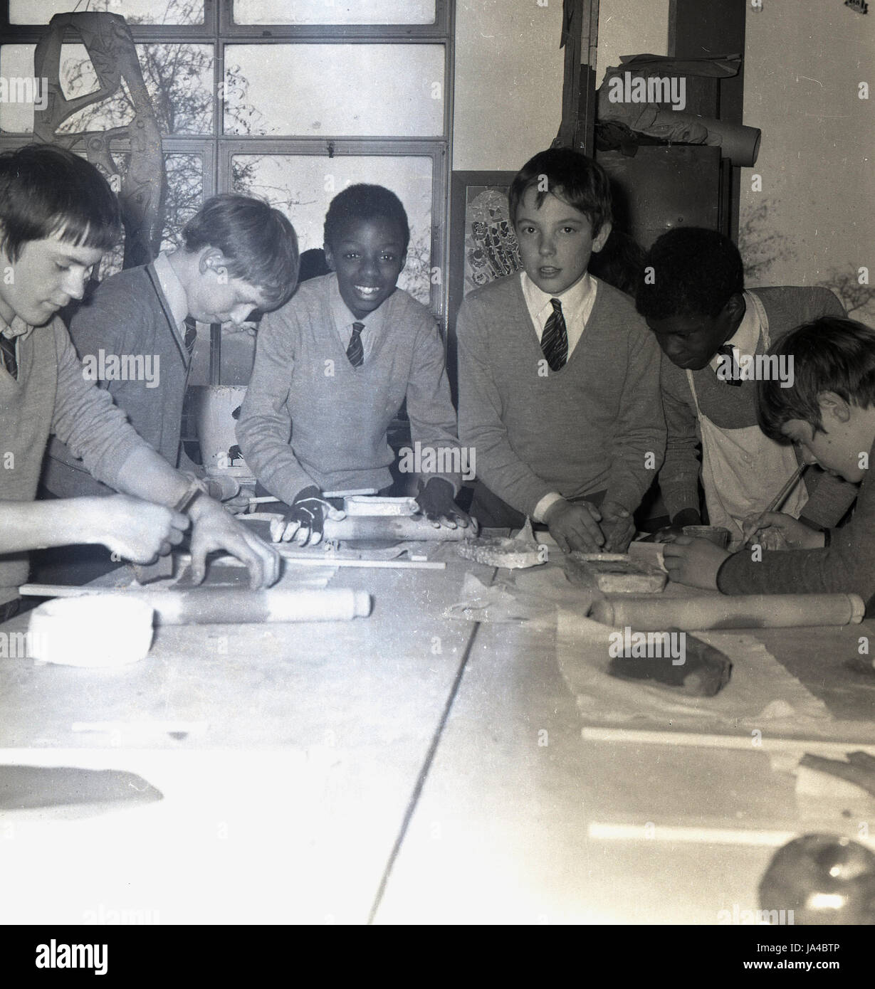 Schools 1960s hi-res stock photography and images - Alamy