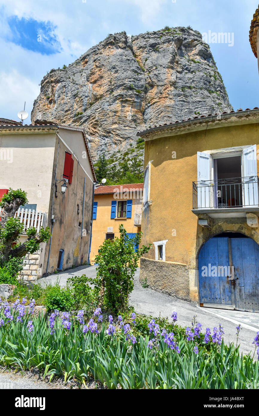 Behind old houses street hi-res stock photography and images - Alamy