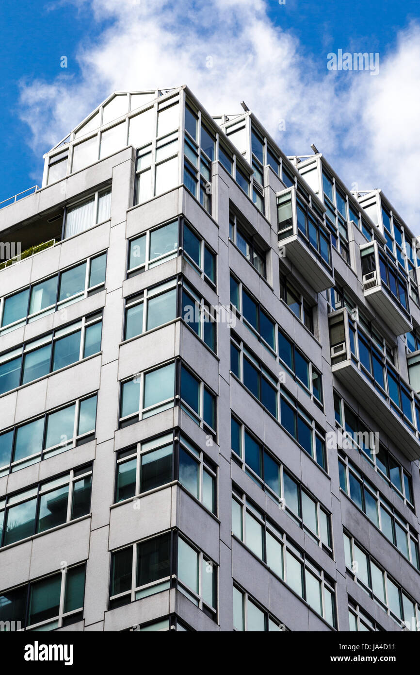 A modern office building in Seattle Stock Photo - Alamy