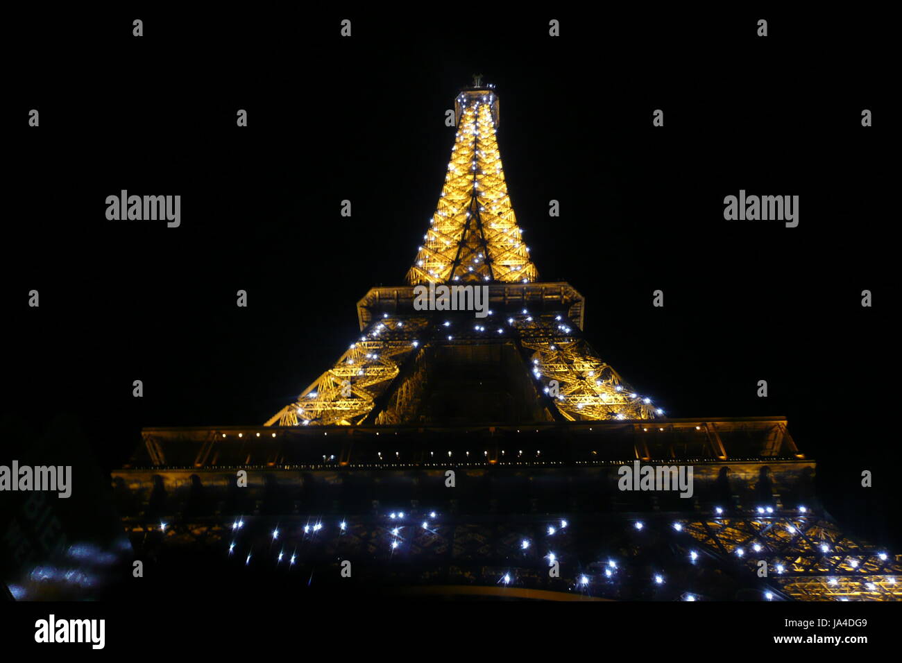 Eiffel Tower lit up Stock Photo - Alamy Eiffel Tower lit up Stock Photo - Alamy