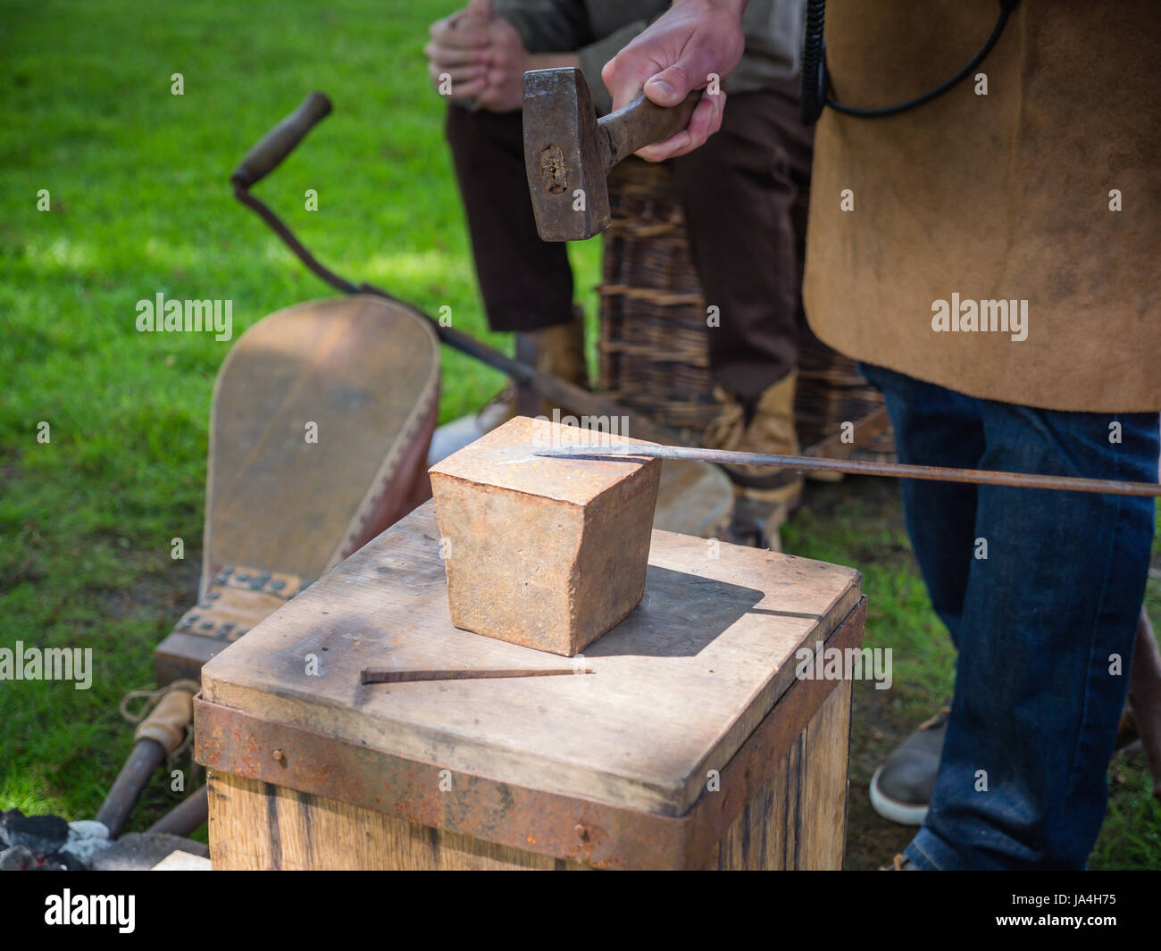 iron, anvil, hammer, blacksmith, forging, metalwork, gavel, tools ...