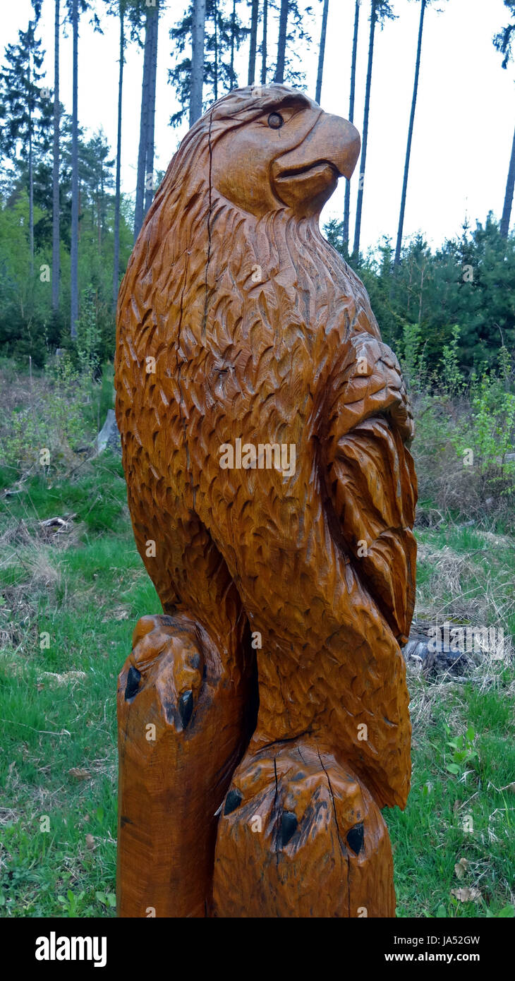 Art wood carving sculpture hi-res stock photography and images - Alamy