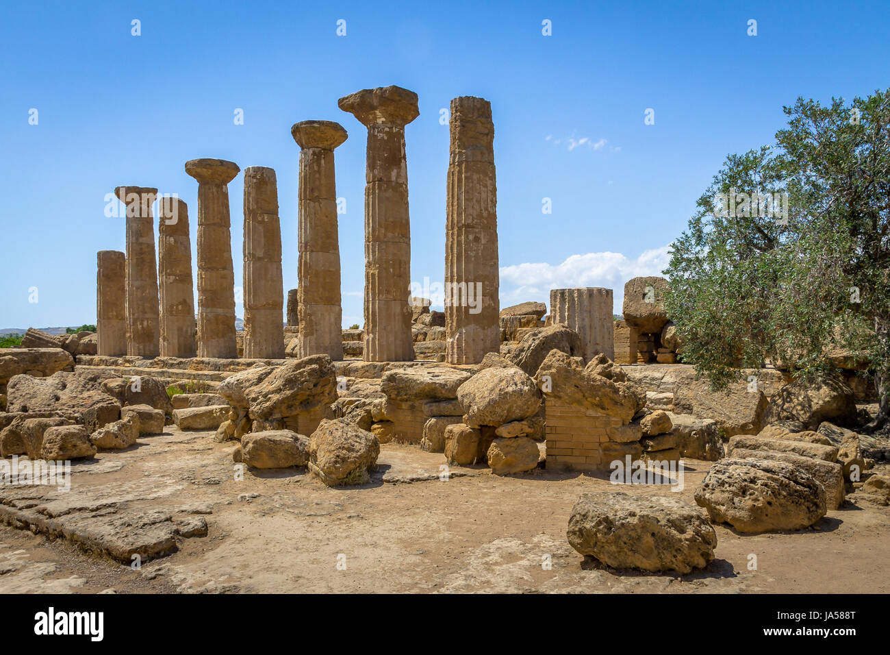 Temple of Heracles Dorian columns in the Valley of Temples - Agrigento ...