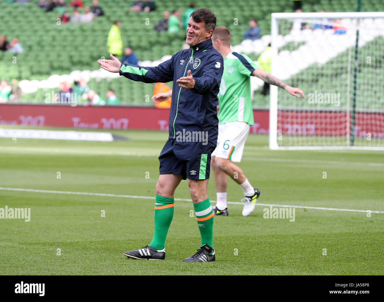 Republic of ireland assistant manager roy keane hi-res stock ...