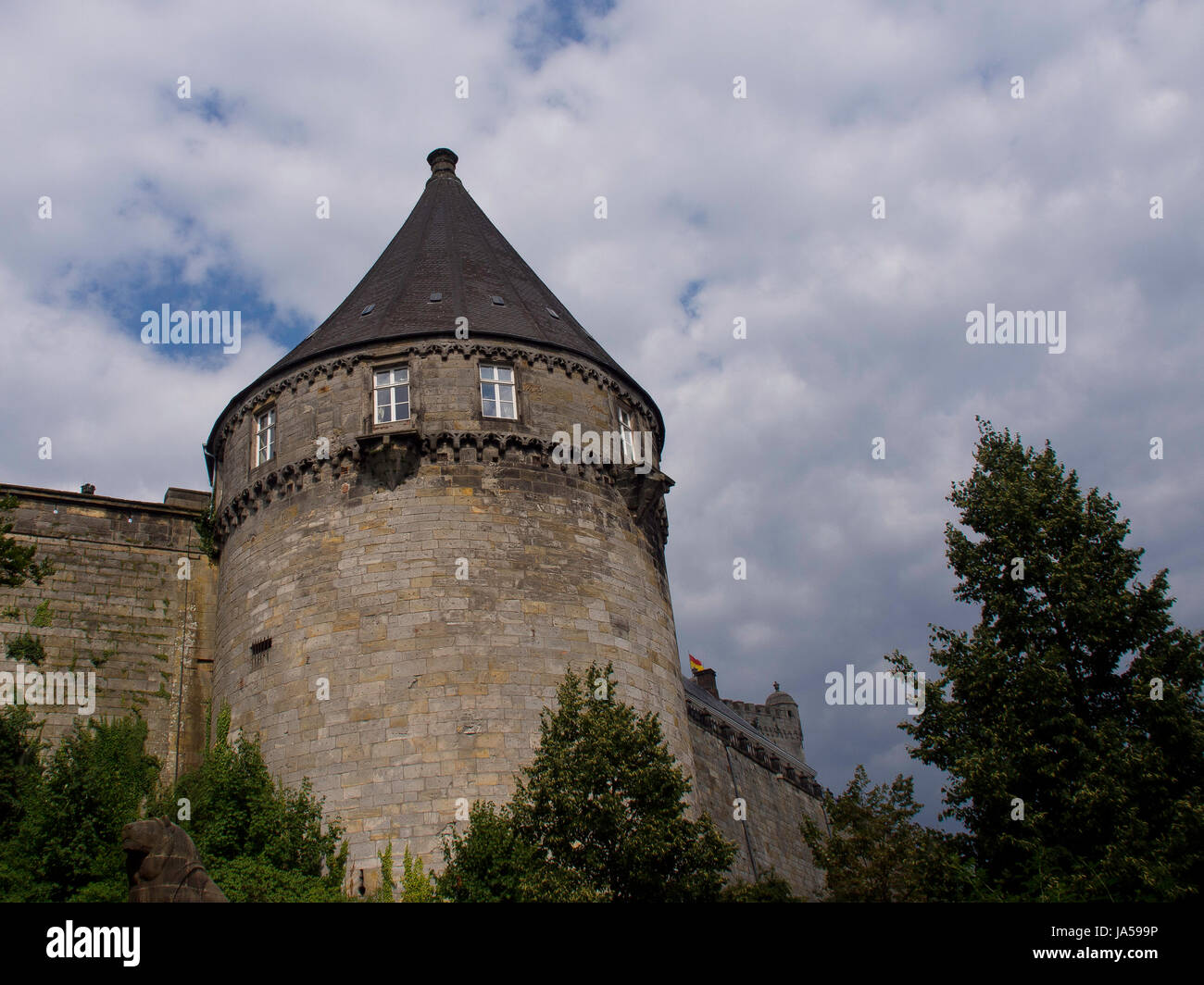 wall, chateau, castle, tower, stone, wall, towers, lower saxony, county ...