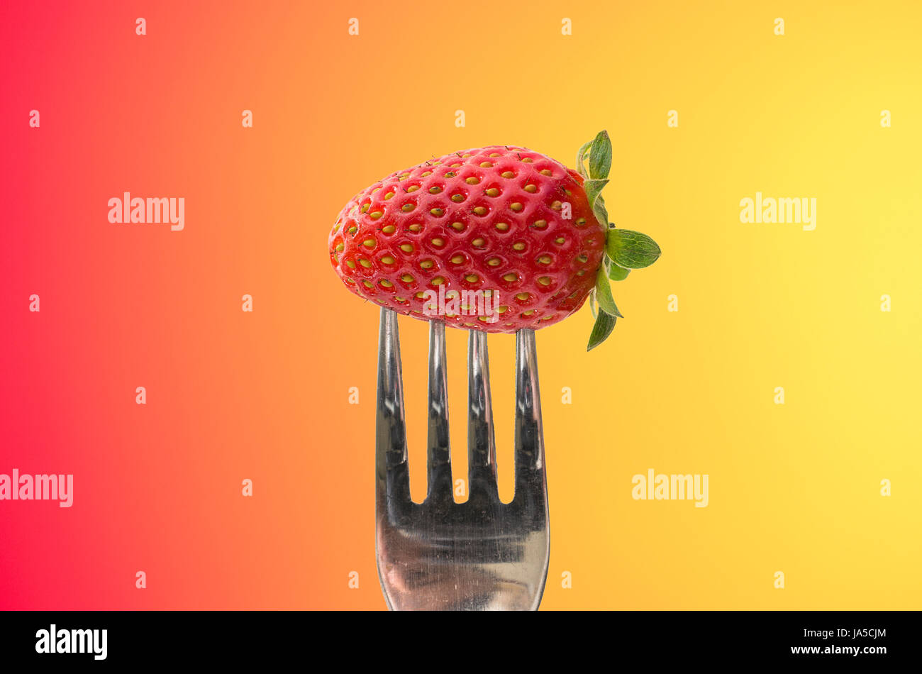 food, aliment, diet, fork, berry, dessert, eating, eat, eats, backdrop Stock Photo - Alamy
