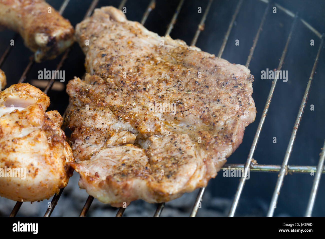 grill, barbecue, barbeque, bbq, bar-b-q, food, aliment, closeup, garden ...