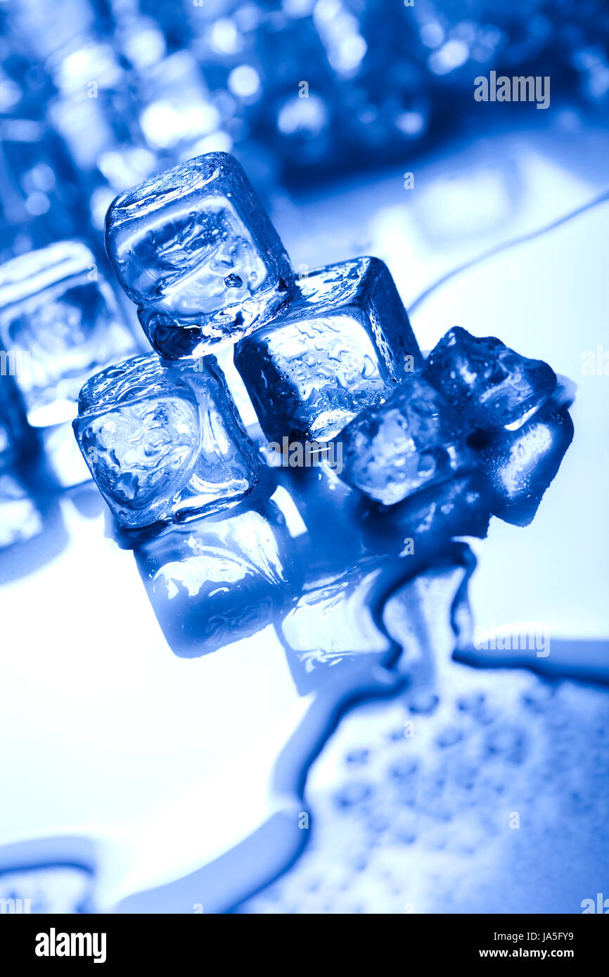 Blue and shiny ice cubes Stock Photo - Alamy
